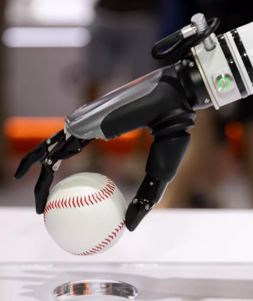 Human-Like Robotic Hand Achieves Unprecedented Dexterity and ...